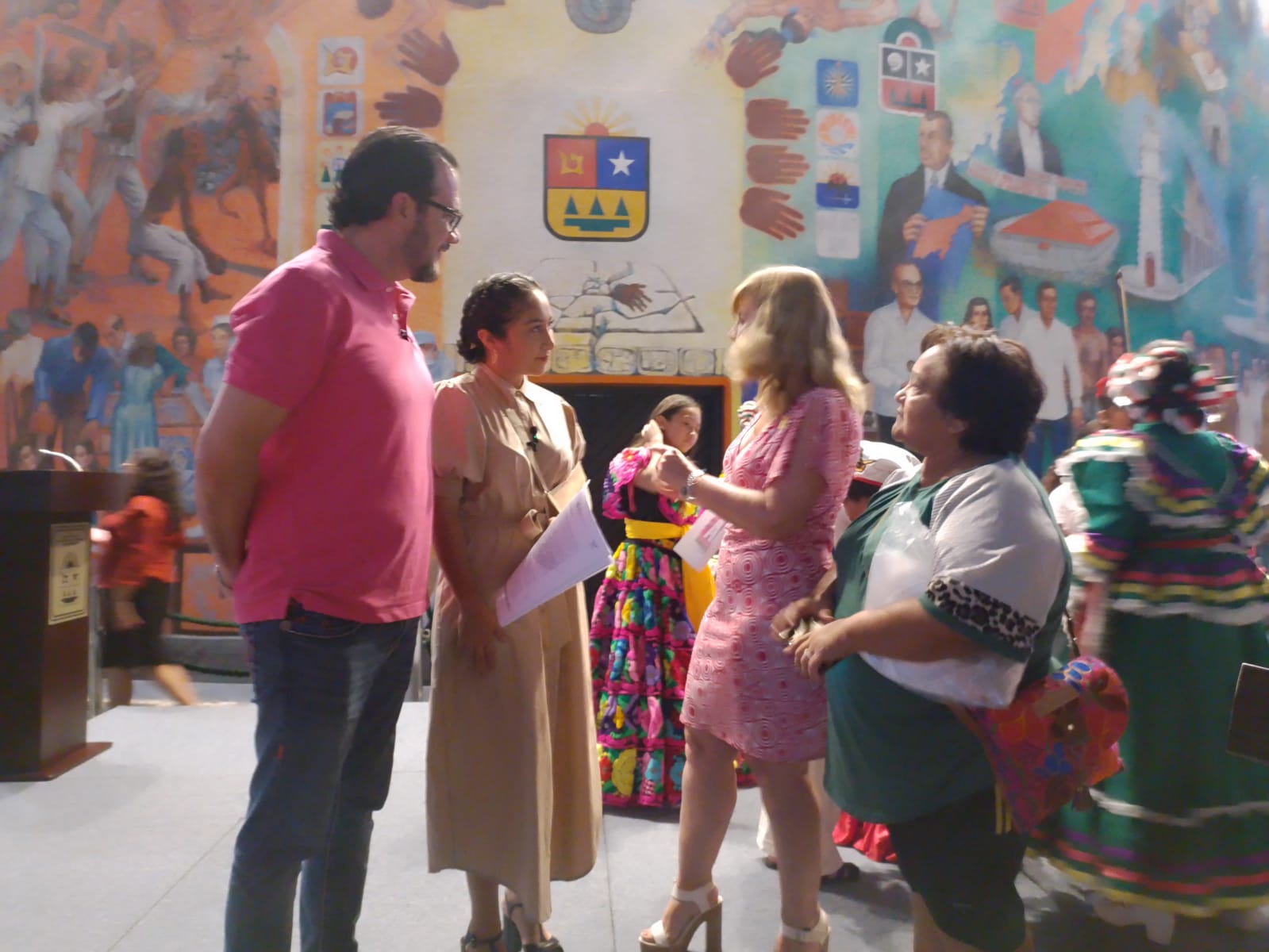 Padres de familia solicitan el apoyo de la regidora Lidia Rojas Fabro ...