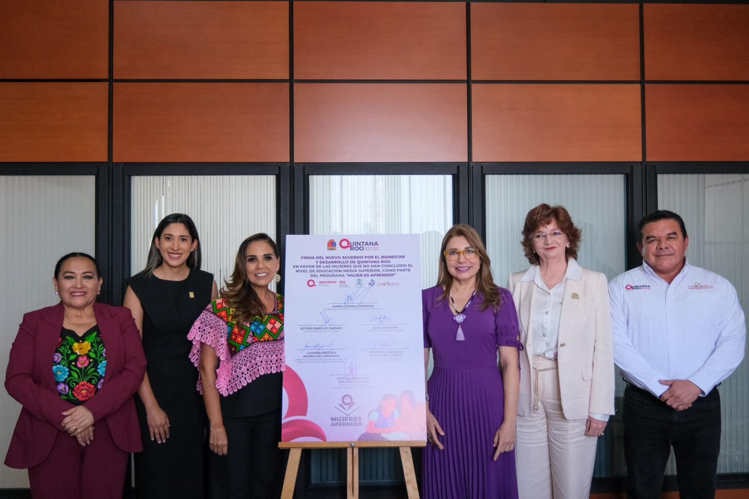 Quintana Roo, primer estado en garantizar bachillerato a mujeres con ...
